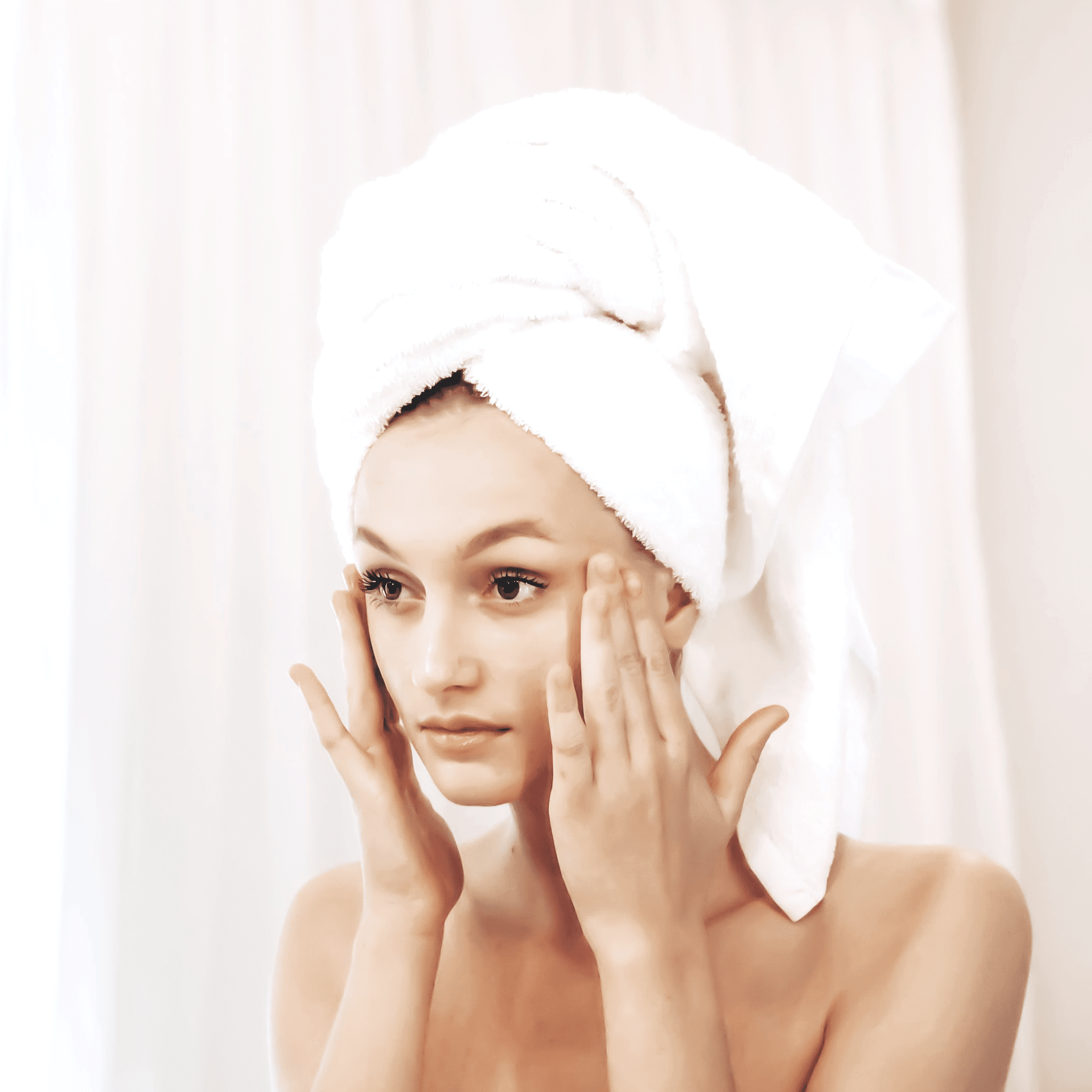 Face and body scrub with Cade essential oil